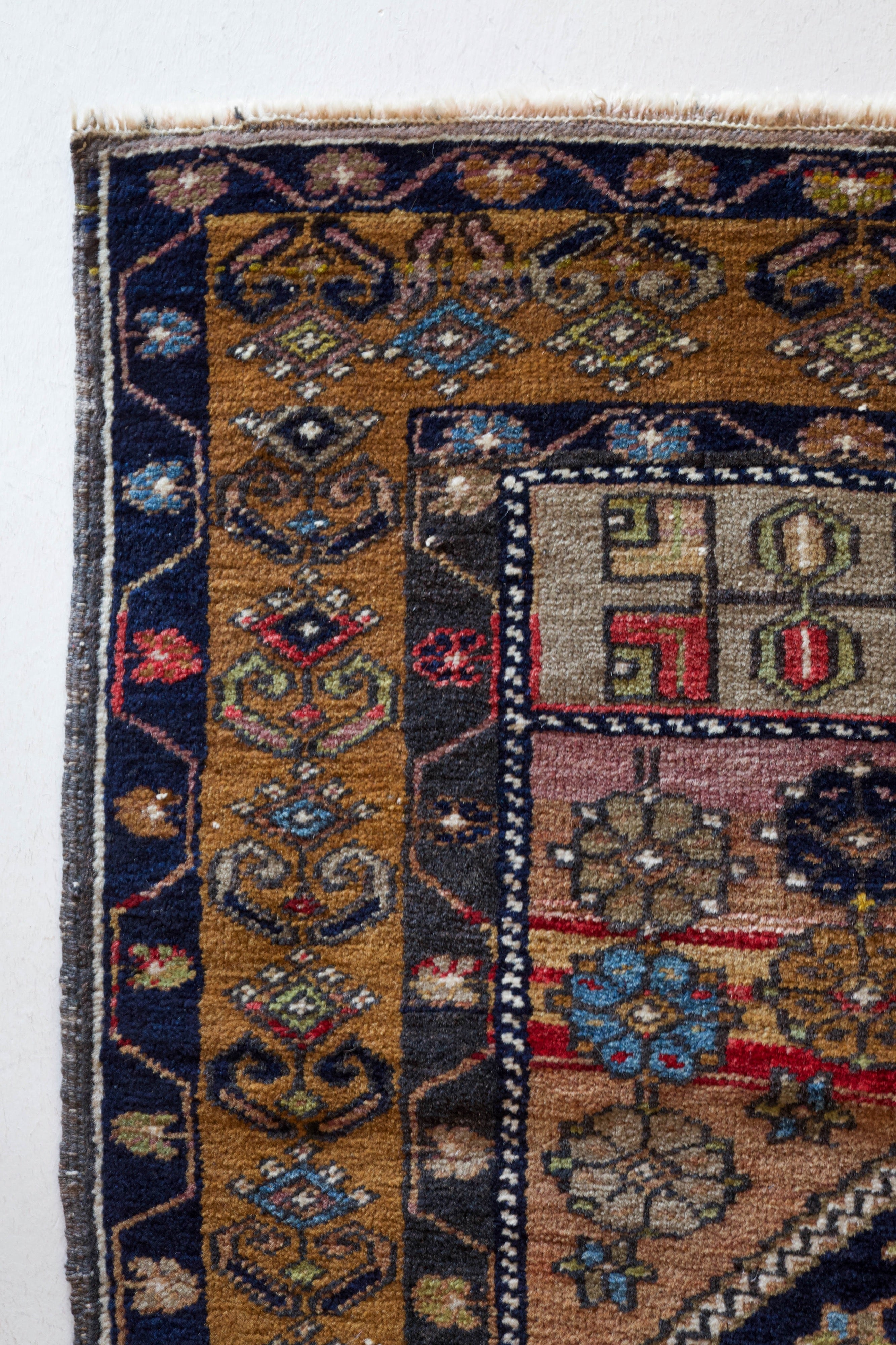 Vintage Kayseri Yahyali Rug